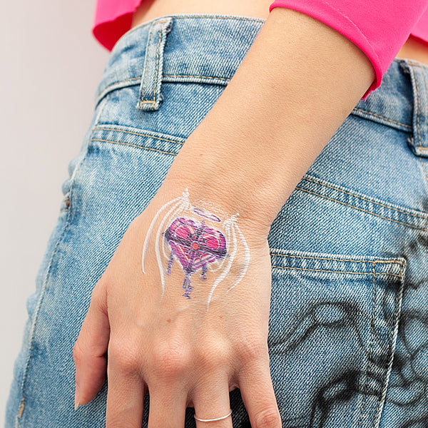 Tattoonie "doomed heart" tatuaje temporal